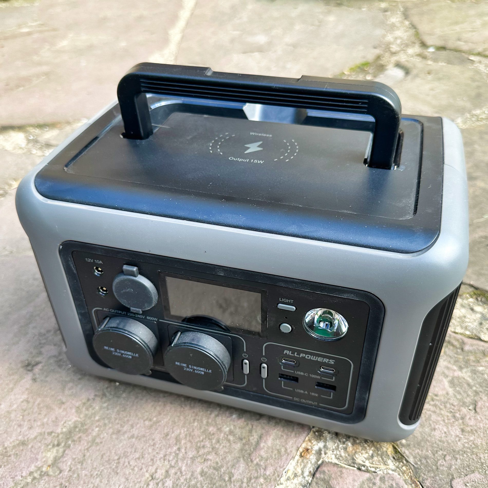 Allpowers R600 LiFePO4 Powerstation mit 299 Wh im Test